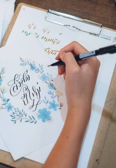 Thai Lettering Calligraphy Workshop Bangkok | Gifts | ClassBento